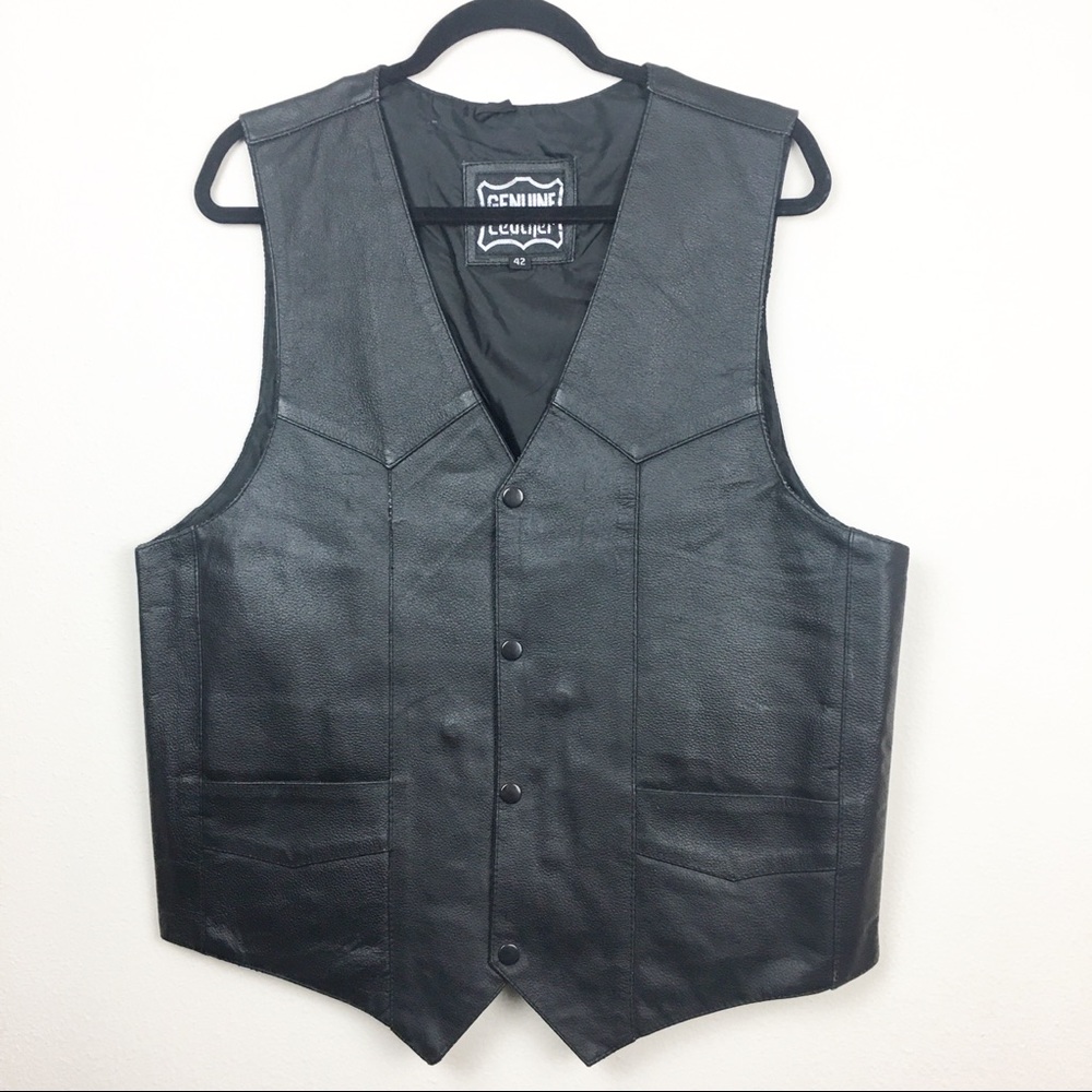 Genuine Leather Concealed Carry Black Snap Vest - Gem